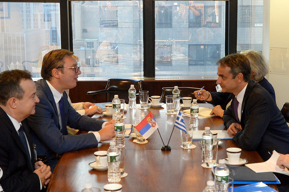 GRČKA PRIZNAJE KOSOVO? Micotakis je u Njujorku Vučiću U LICE rekao ...